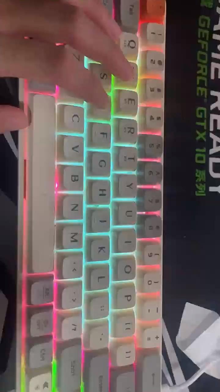 狼途GK65三模机械键盘套装全键热插拔65键小配列2.4G无线蓝牙键盘-Taobao