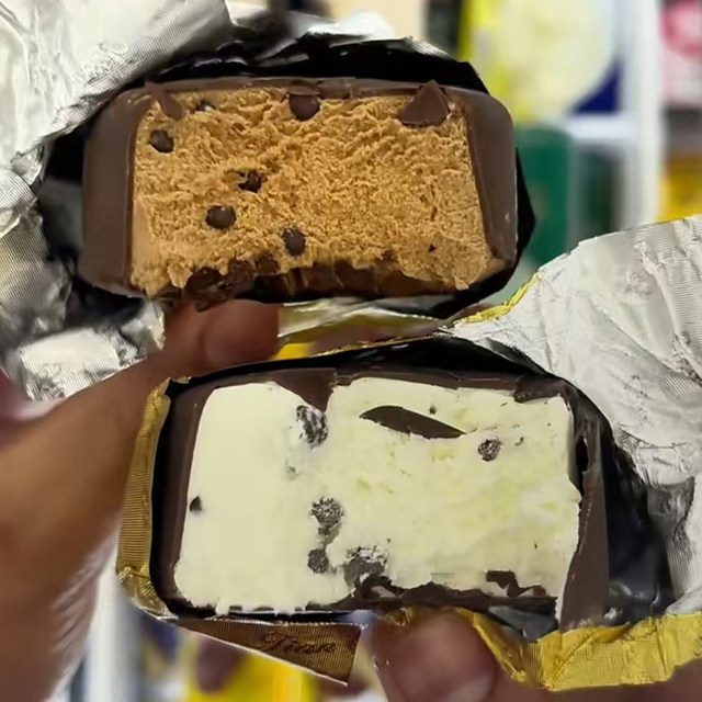 4 boxes of Tianqiyipin snow-pie ice cream, milk crispy chocolate ice ...