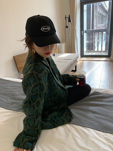 Autumn and winter handsome green snake pattern woolen woolen suits 2024 ...