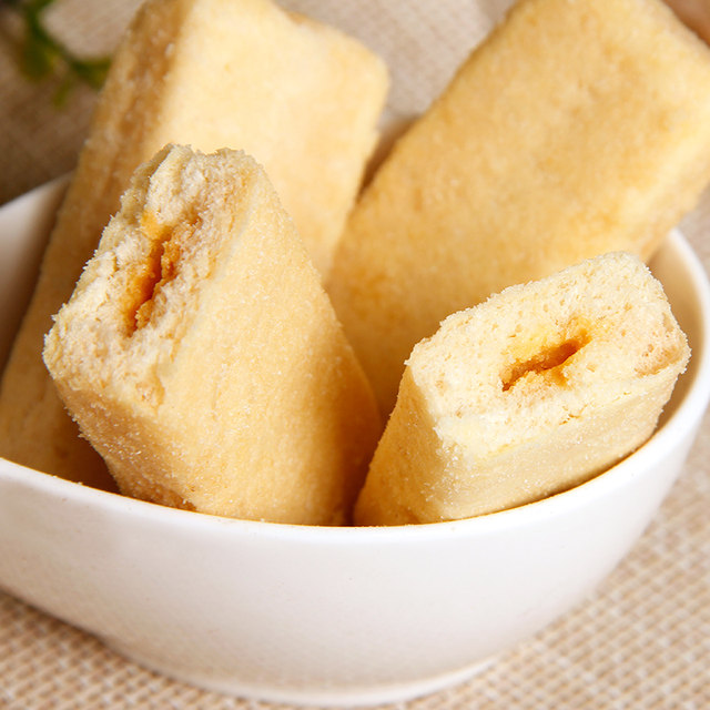 Vetrue rice cake 268g egg yolk cheese flavor rice cracker roll ...