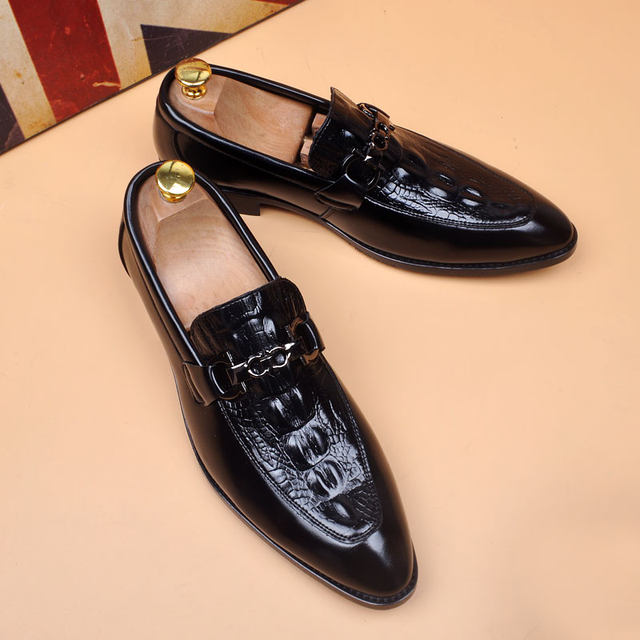 Business formal office British pointed-toe men's leather shoes ...