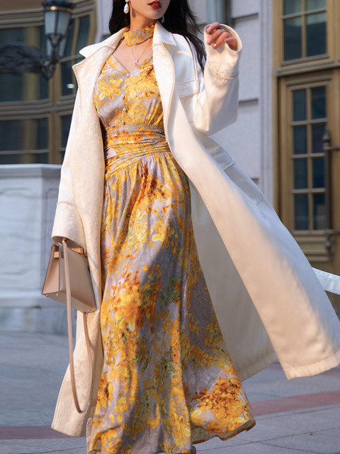 ReVe Haute Couture Yellow Battle Robe Drooping Satin Pleated Belly ...
