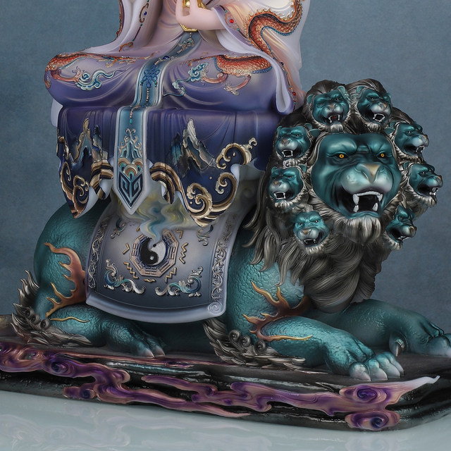 Kangsheng Han white marble Taiyi rescues the suffering god statue mount ...