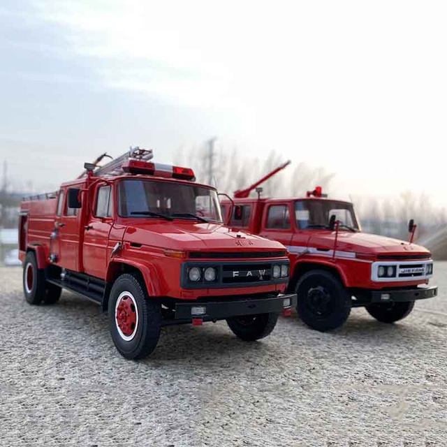 Century Dragon Jiefang CA141 rescue fire truck 1:24 alloy simulation ...