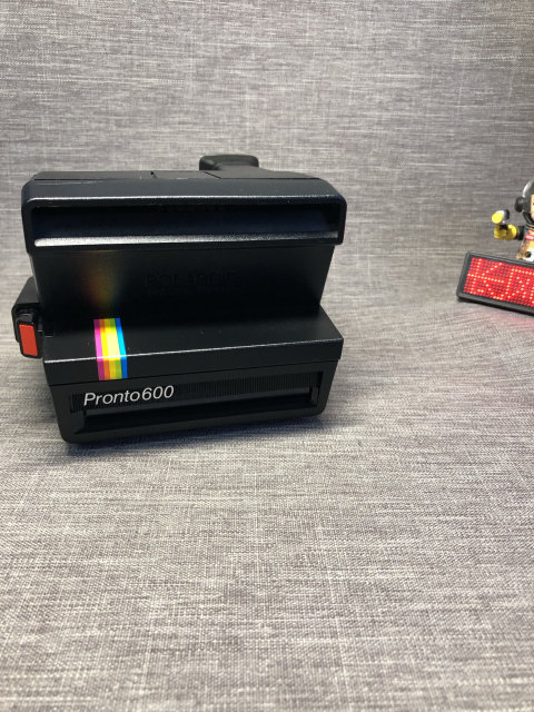 Polaroid Polaroid Pronto 600 Rainbow Machine uses Polaroid 600 photo ...