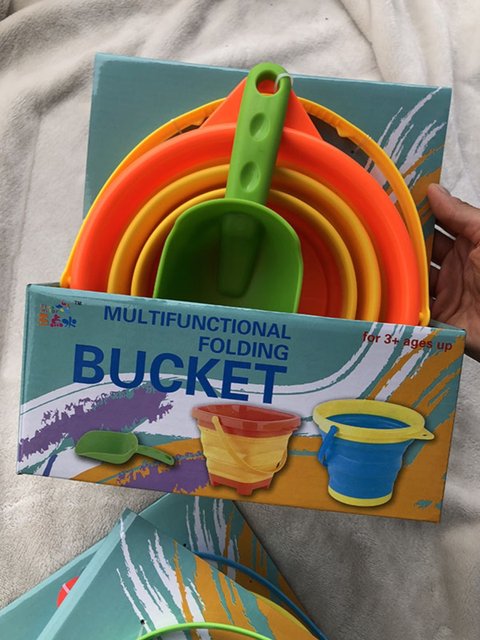 Foreign trade export silicone folding telescopic bucket plays on the ...