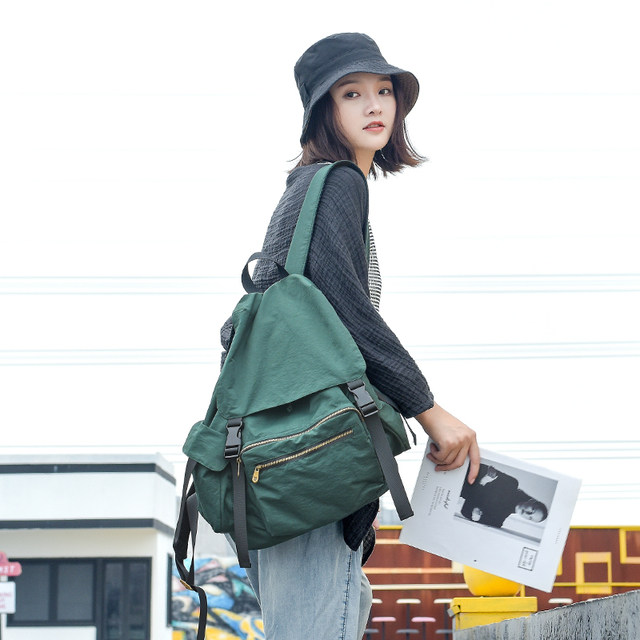 Versatile casual backpack for men, non-slip shoulder straps to reduce ...