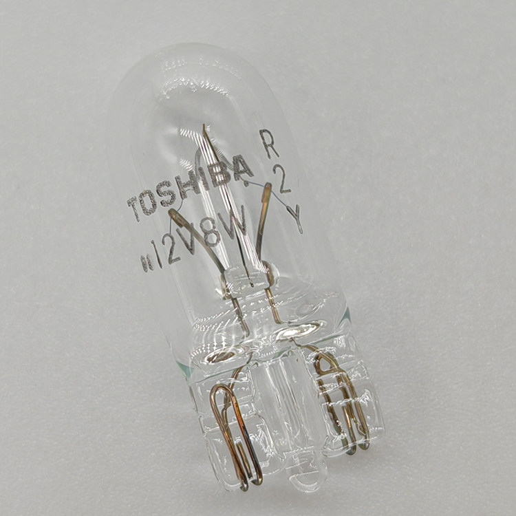 Toshiba 12V 8W T10 A7761PF W5W Yizhi SX4 Reading Bulb