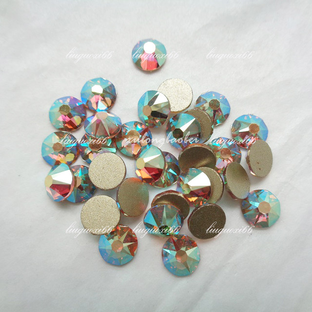 The entire package 8 small flat bottom diamond SS30 about 6.5mm nail ...