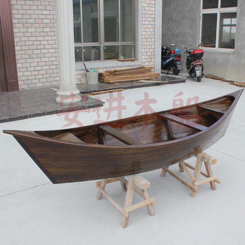 Wooden Boat European-Style Hand Rowing Sightseeing Fishing Landscape ...
