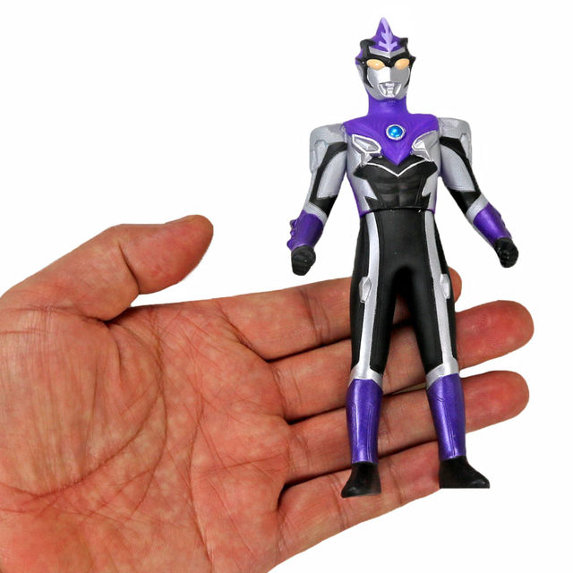 Bandai Ultraman Soft Plastic Blue Cyclone Form Ultra Battle Guiba Model ...
