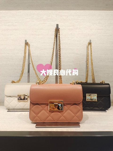 CHARLES & KEITH classic Minimalist Easiest for match women's CK2 ...