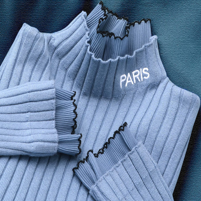 Trunk neck lace fake two-piece base shirt for women in autumn and ...