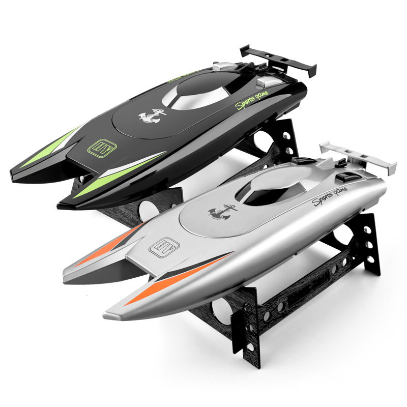 Remote Control Speed Boat - 2.4G Dual Motor Racing Yacht