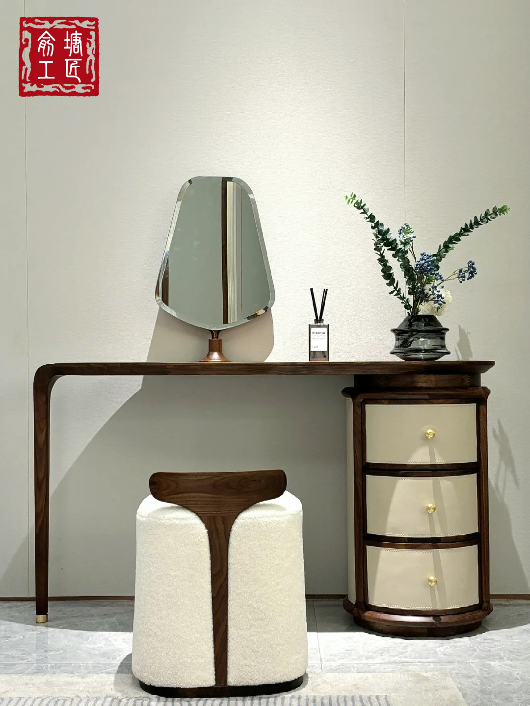 Yutang new Chinese-style solid wood dressing table bedroom simple light ...