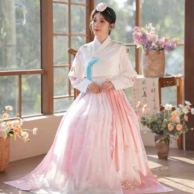 Korean costumes for women, new Korean costumes, minority dance ...