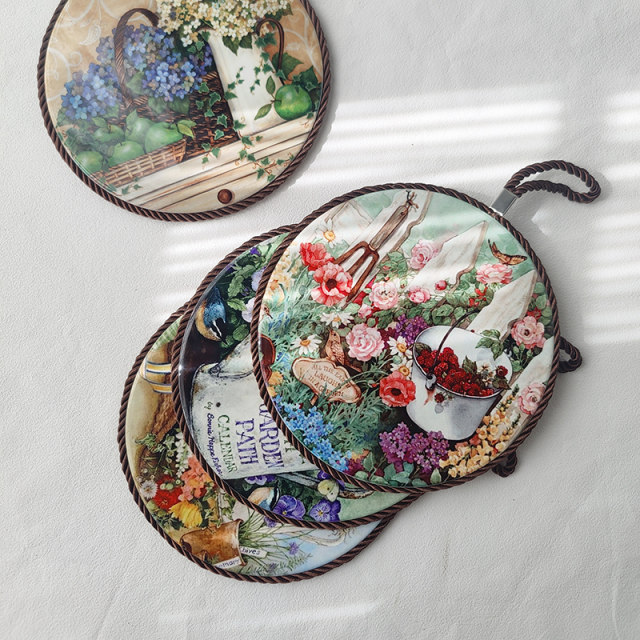 INS European -style ceramic heat -resistant pads, circular latch ...