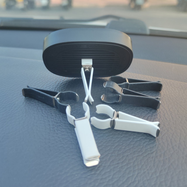 Car plaster air outlet perfume clip snap-on slot car plaster ...