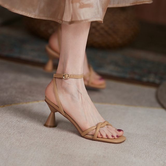 French niche high-heeled sandals fairy summer 2024 new versatile Roman ...