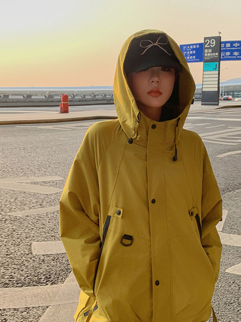 Spring and Autumn Jacket Men's and Women's Shock Clothes 2025 New Small ...