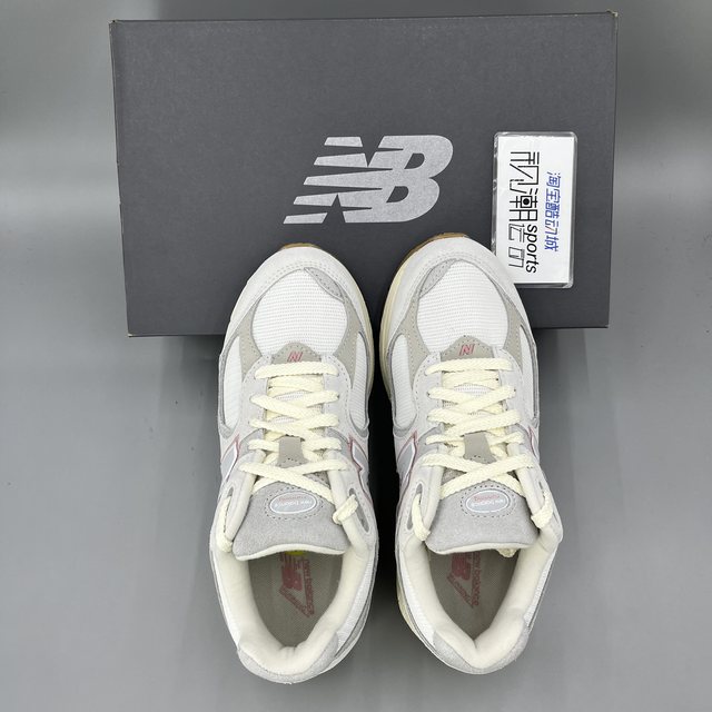 Newbalaancenb2002 series new cherry powder retro leisure sports jogging ...