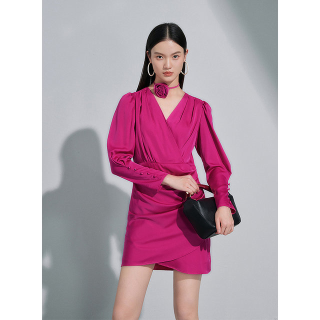 MOFAN Mofan elegant V -neck wrapped chest high -waist one -step skirt 2024 Early autumn style ...