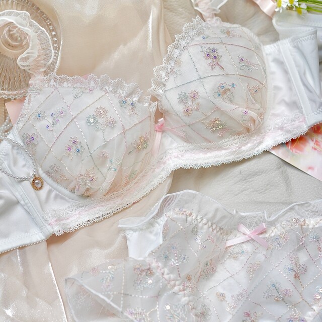 Japanese large size embroidered fairy -brain -thin pure white pure ...