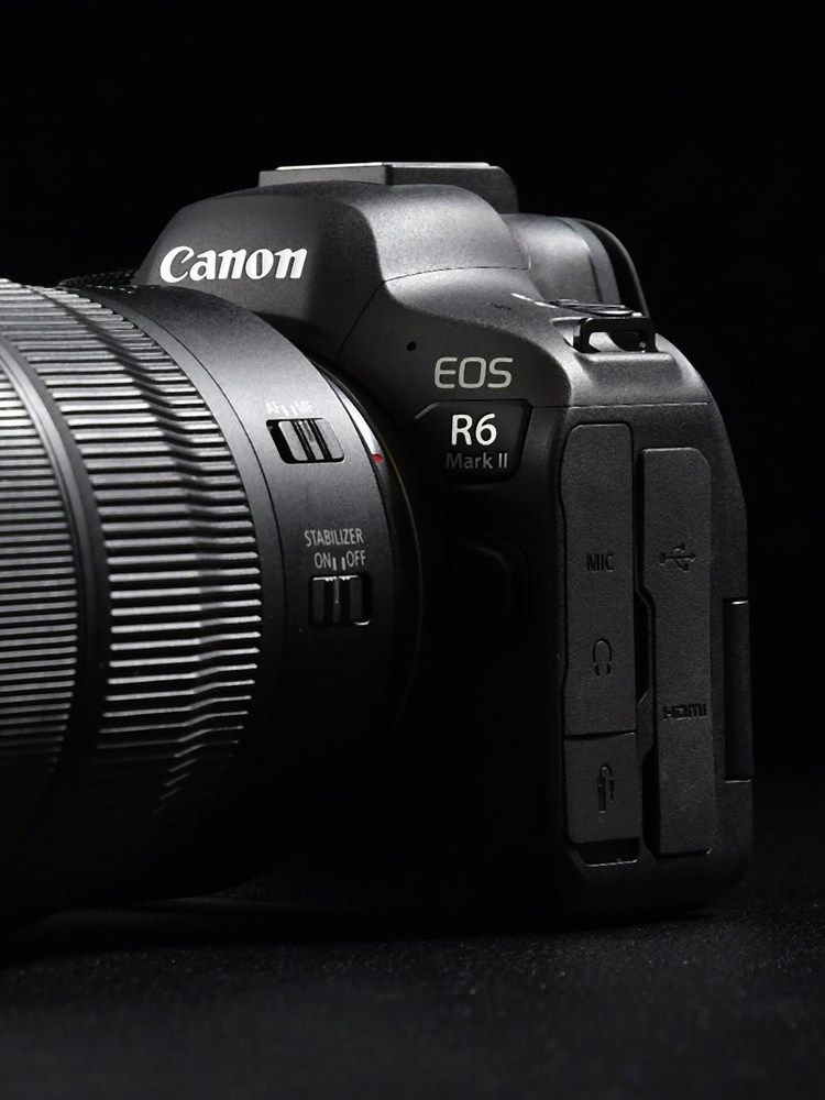 Canon EOS R6 Vollformat-Spiegellose Kamera - 30MP 8K Professionelle ...