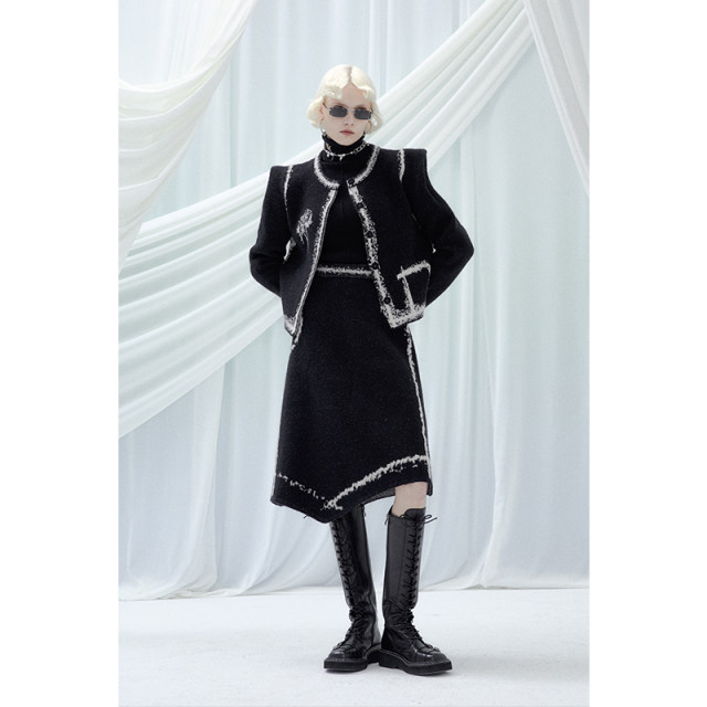 Repeat 10% off to give back to Genesis Yuan Black Small Fragrance ...