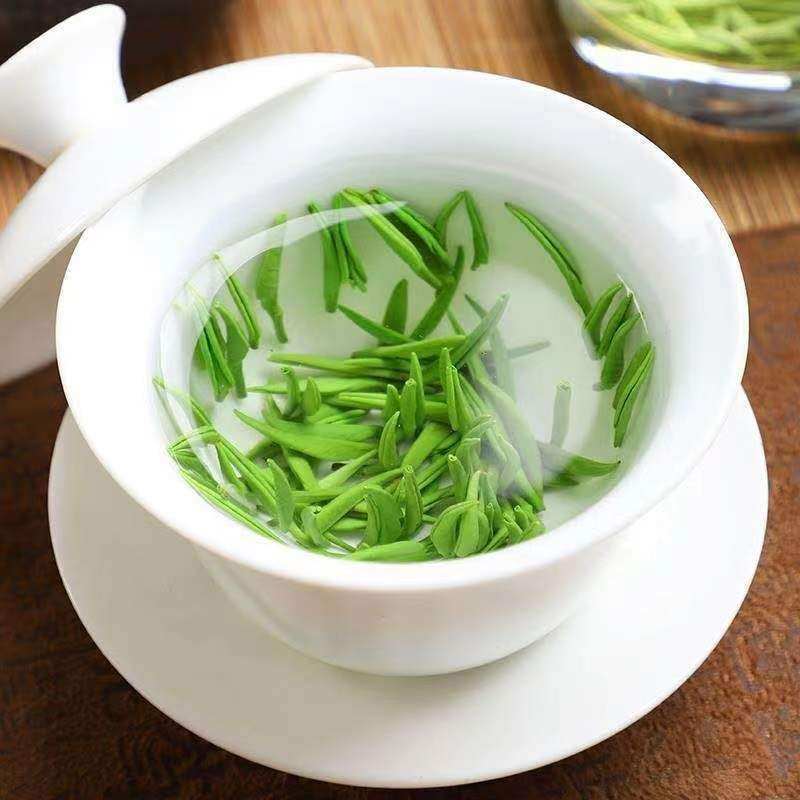 Que's tongue green tea 2024 Mingqian special grade new tea Guizhou ...