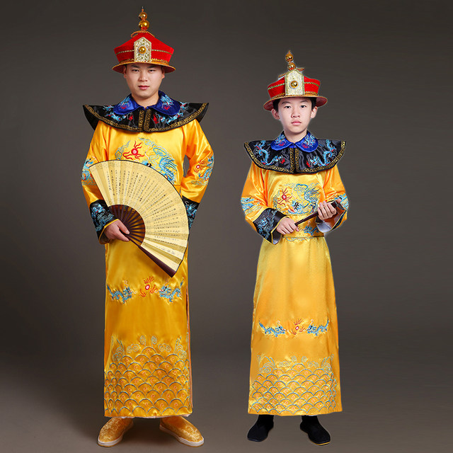 Qing Dynasty emperor dragon robe Qianlong emperor Manchu costume ...