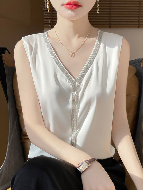 2025 Summer New Style V-Neck Camisole Women's Satin Sleeveless Sexy ...