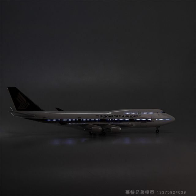 Singapore Airlines Singapore Airlines aircraft model 747 passenger ...