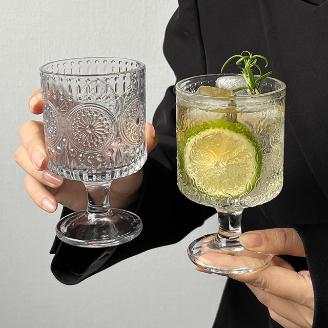 Retro ins style sunflower embossed glass cup high-value wine glass ...