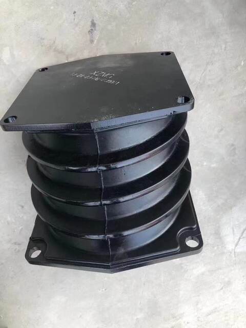 XCMG crane accessories XCT rear axle shock-absorbing rubber pier shock ...