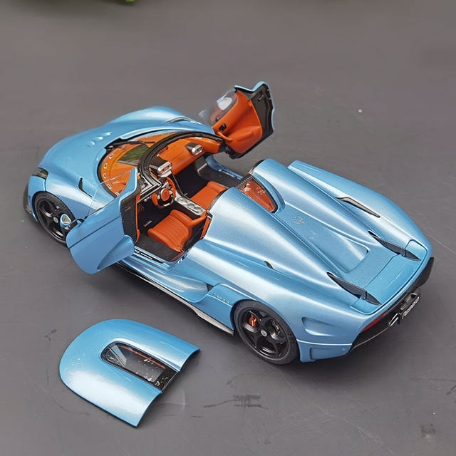 AUTOART 1:18 KOENIGSEGG REGERA resin car model