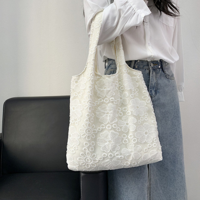 Chinese style embroidery lace canvas bag new Sweet flower butterfly ...