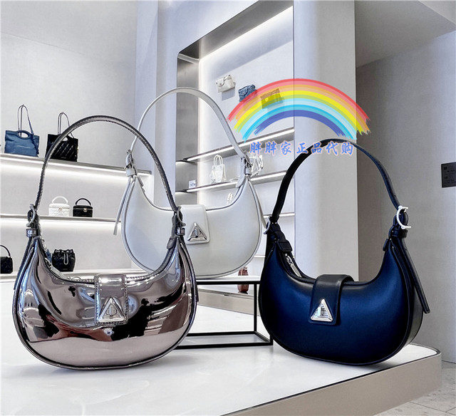 CHARLES/KEITH small CK2-50271205 simple zipper single shoulder underarm ...