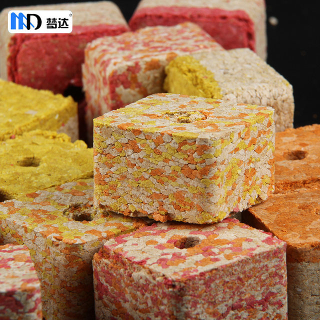 Cube bait giant silver carp and bighead carp bait nest material sea ...