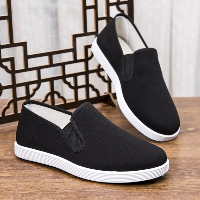 Spring and summer old Beijing cloth shoes traditional embroidered men's ...