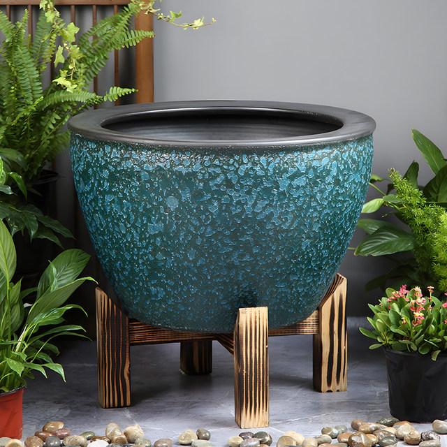 Jingdezhen ceramic fish tank can be equipped with solid wood seat ...