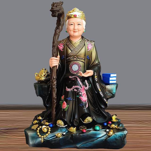 Black old lady statue painting iron brake black mother real black ...
