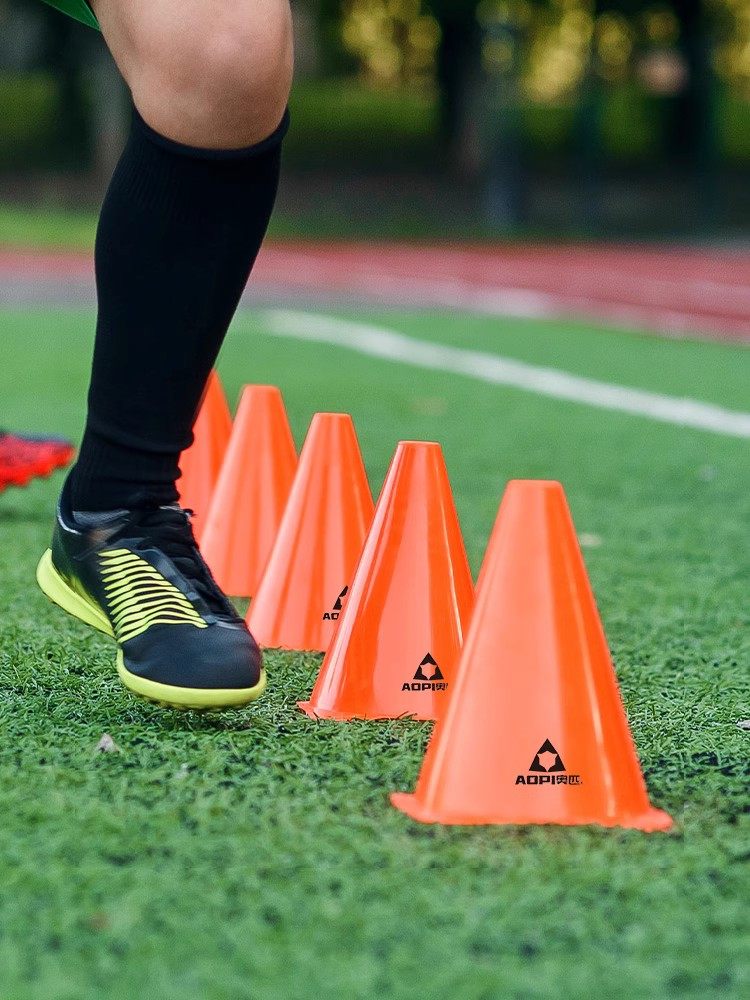 Conos de Entrenamiento de Fútbol Opie - Barriles de Agilidad de 18cm
