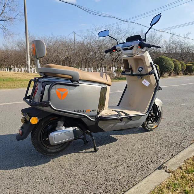 Yadi e10-D bumper electric vehicle E10Lite-D bumper integrated rear shelf E10 anti-collision bar ...