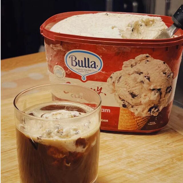 Bulla Australian imported ice cream vanilla chocolate hazelnut cream ...