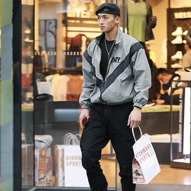 GUNCHILLIPFU training jacket military style retro casual sports large V ...