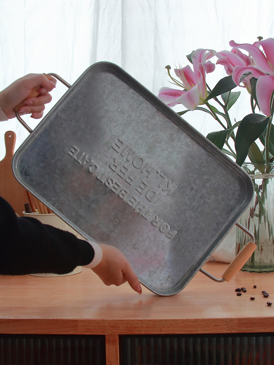 Retro Metal Tray - Nordic Style Serving Tray for Dining & Decor