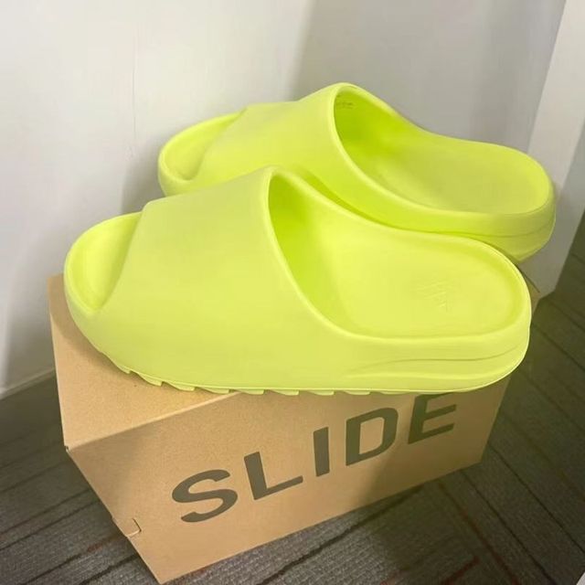 Coconut slippers for men and women wear new fluorescent green thick ...