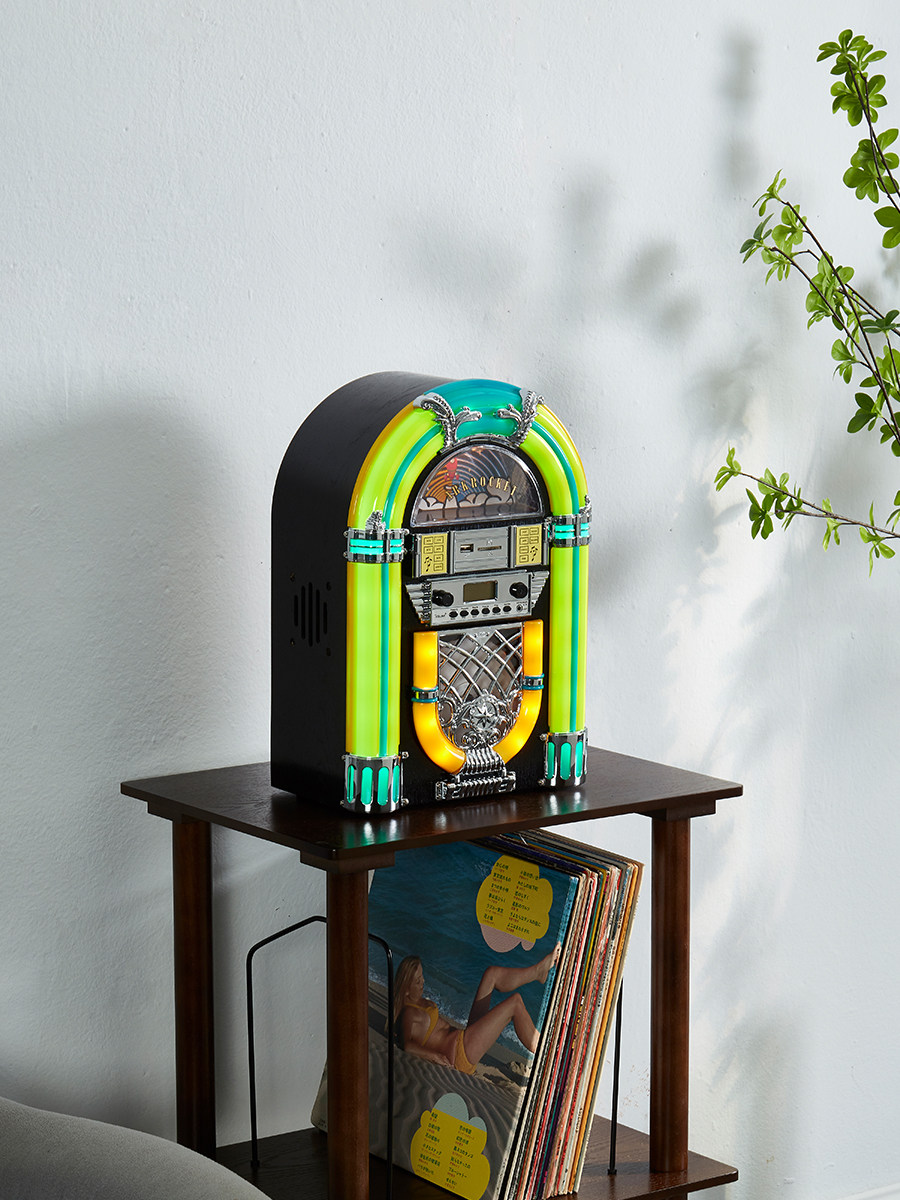 Arkrocket Retro Bluetooth CD Player with Desktop Lighting