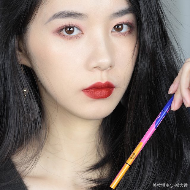 Khaki Kachi color ultra-fine eyebrow pencil women's non-marking long ...